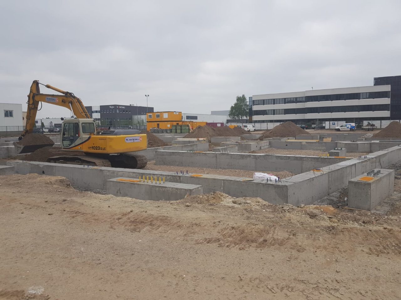 Edco Eindhoven - van de Loo B.V.